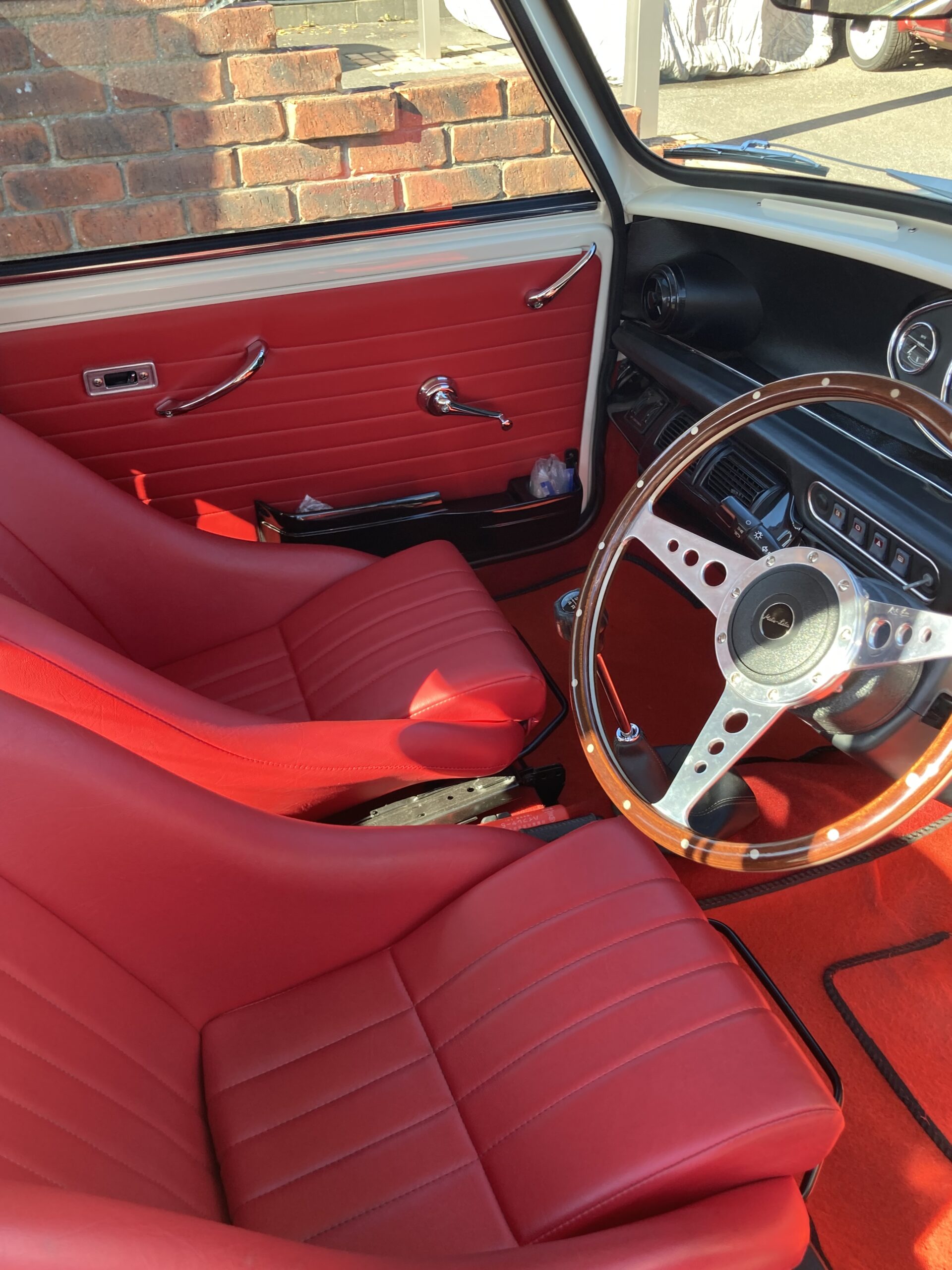 40thAnn MK2仕様 – BL Cars Ltd.