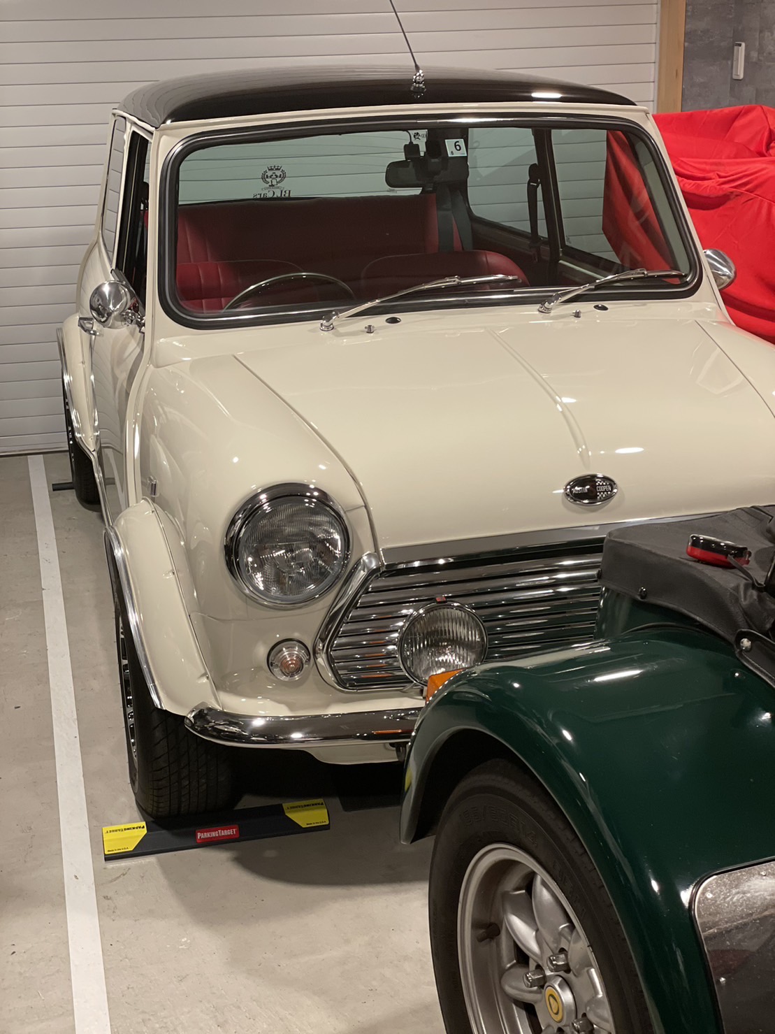 最後はMINI！ – BL Cars Ltd.